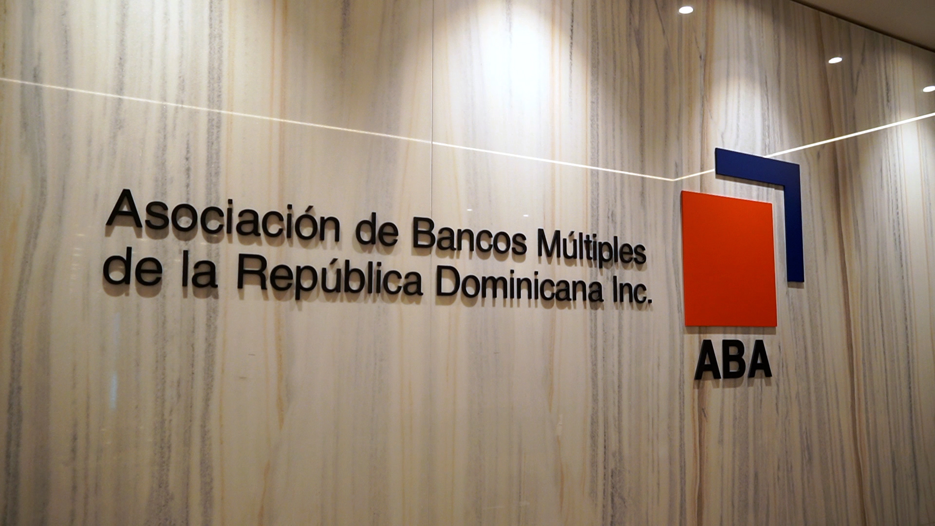 Activos brutos de la banca múltiple crecieron 10.7% al finalizar el ...